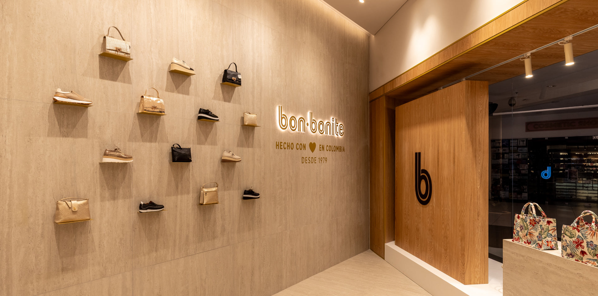 Colombia's Finest Shoes and Handbags Now Just a Click Away ...